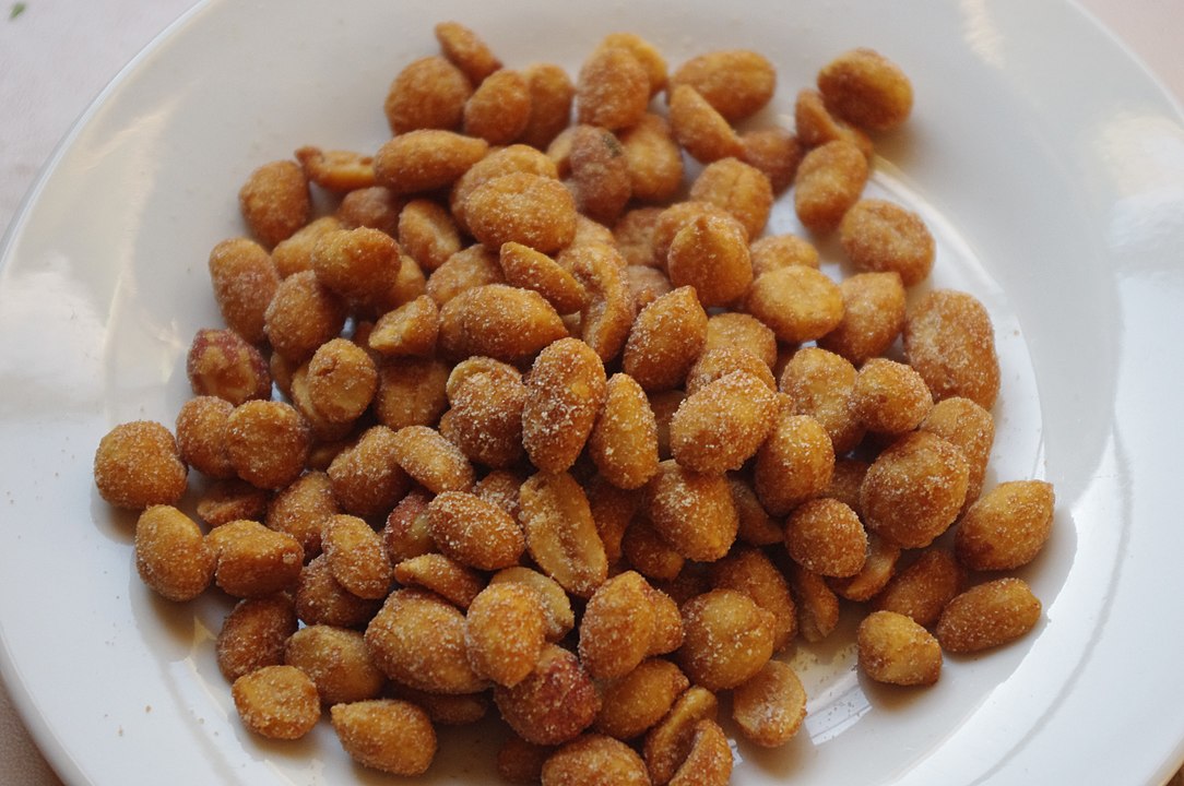 Delicious and Crunchy Honey Roasted Peanuts - A Healthy Delight ...